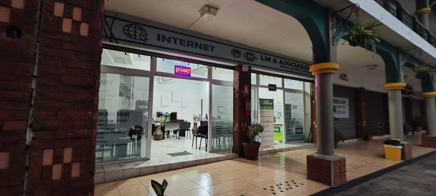 Centro Comercial Mary Center, Escuintla