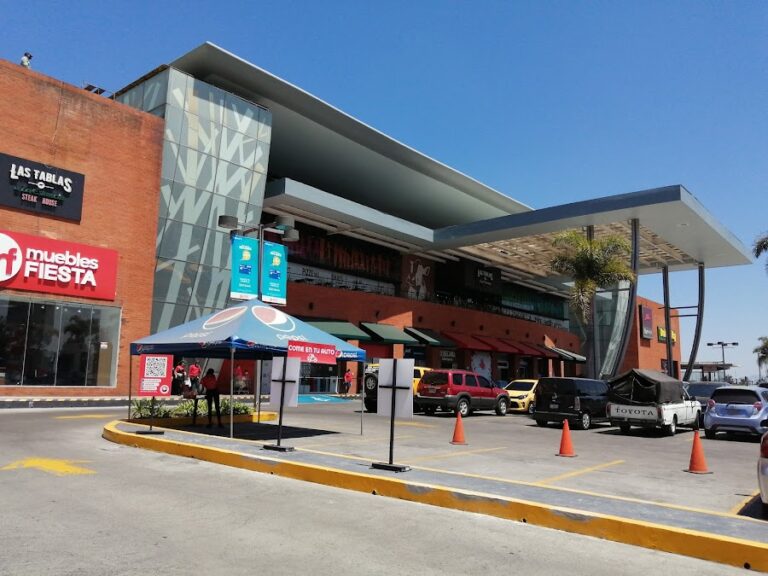 Naranjo Mall